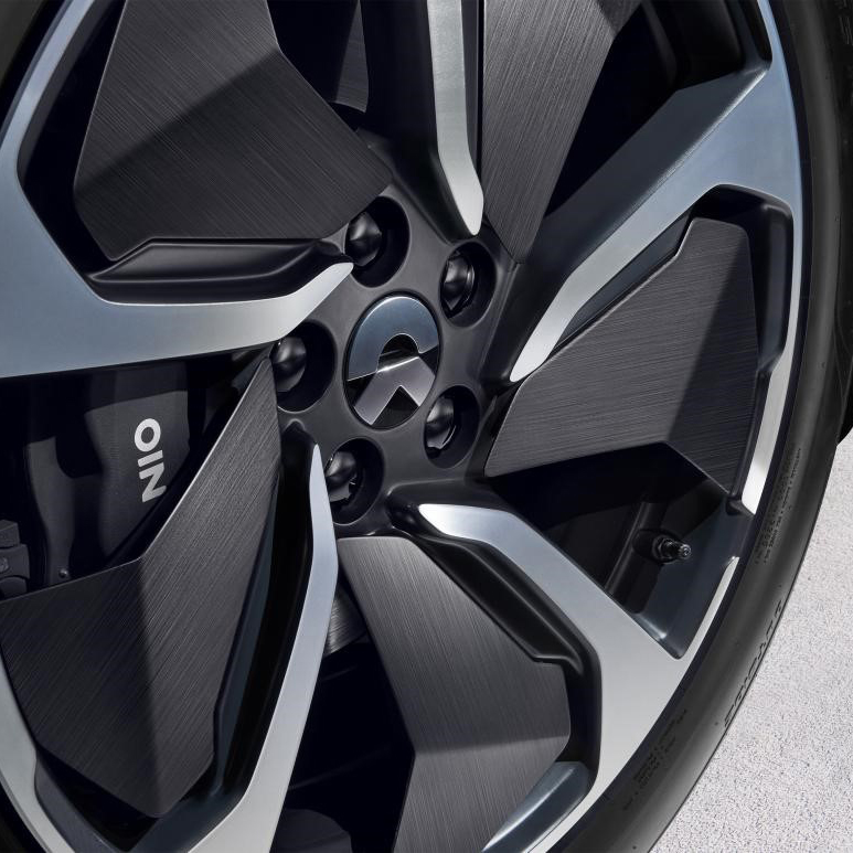 ES8&ES6全新碳纤维合金轮毂上线