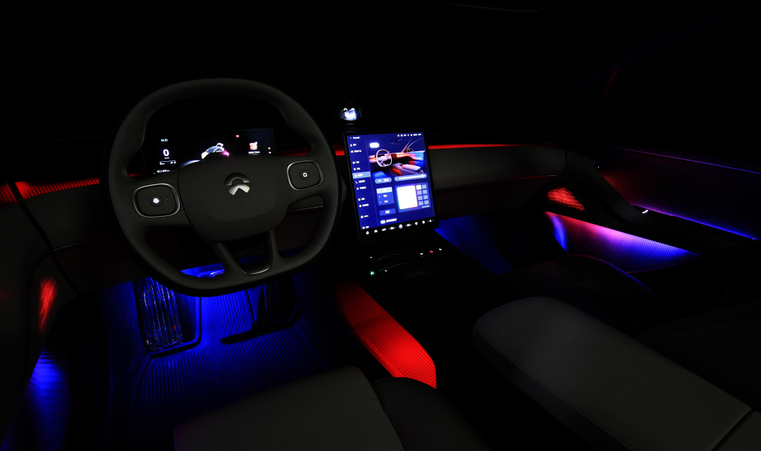 用车体验｜美图来袭！我的ET5氛围灯配色攻略_NIO APP精选 -NIO蔚来官网