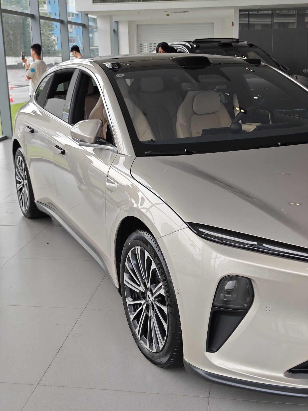 试驾体验｜ET5T初体验，到底怎么样？_NIO APP精选 -NIO蔚来官网