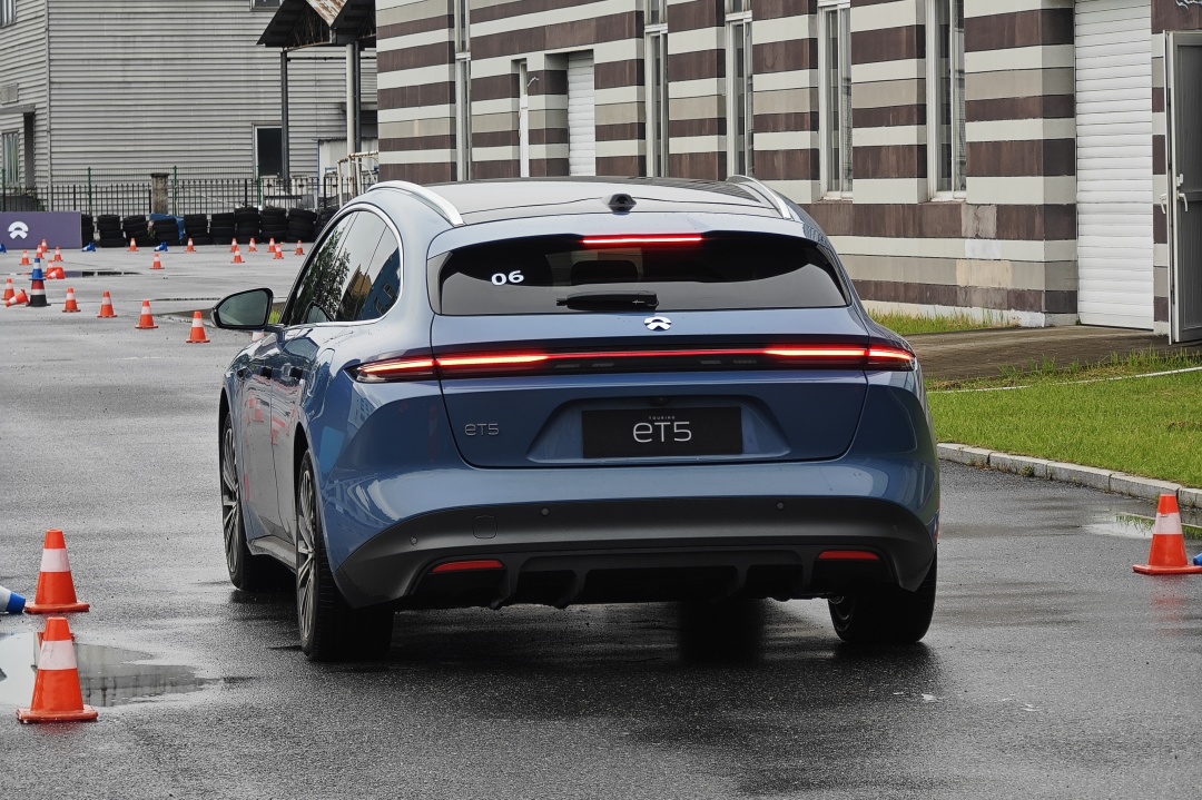 试驾体验｜ET5T初体验，到底怎么样？_NIO APP精选 -NIO蔚来官网