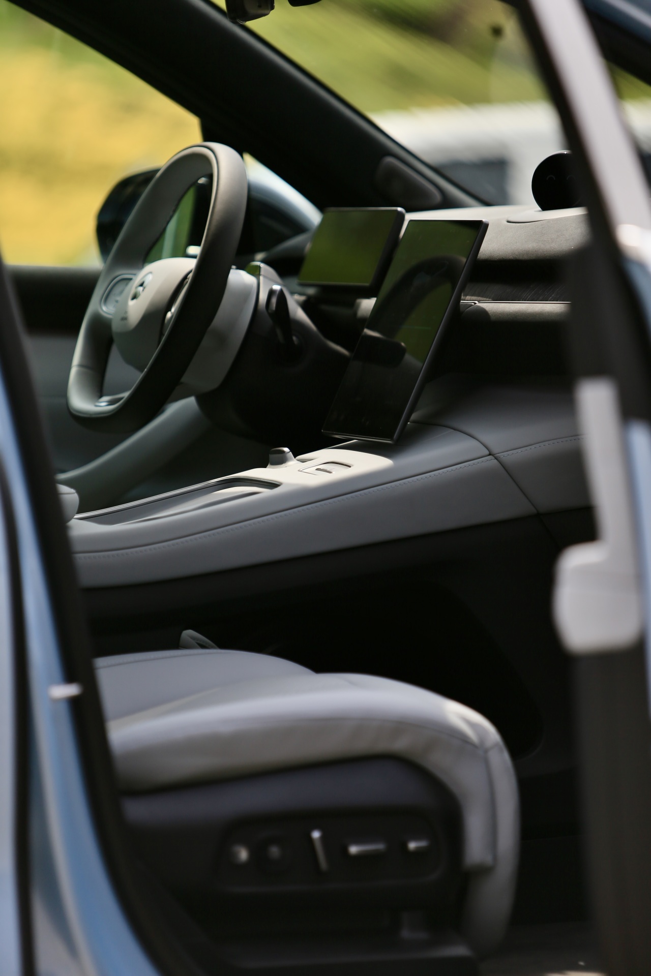 试驾体验｜EC7，“暴徒身份”的“性能怪物”_NIO APP精选 -NIO蔚来官网